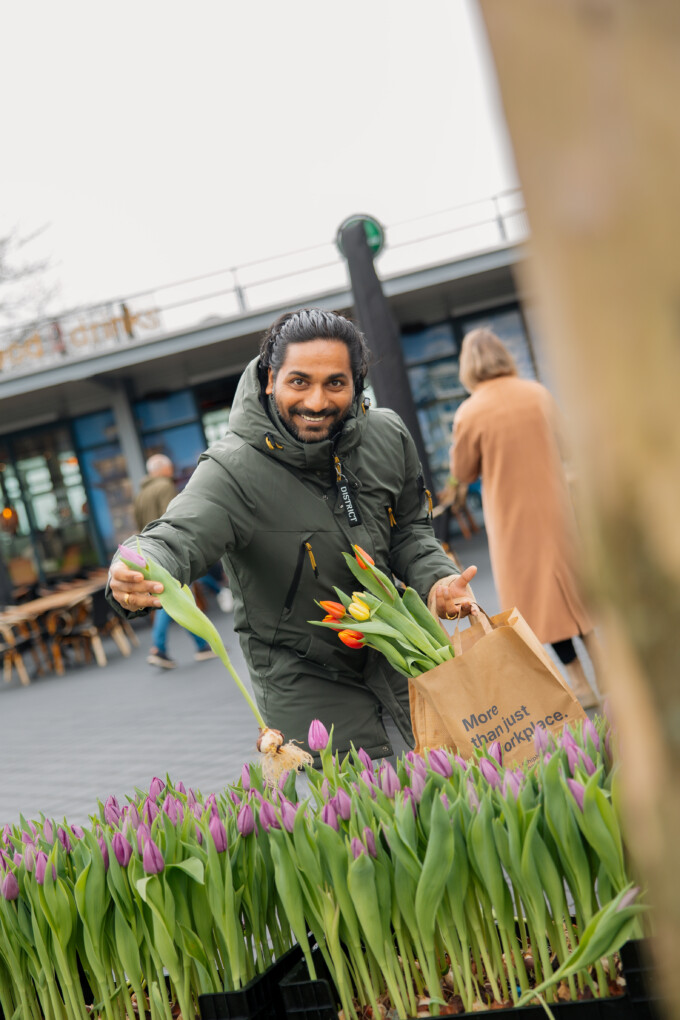 🌷 Tulips at Schiphol: Een kleurrijke viering van de lente - Spot Schiphol